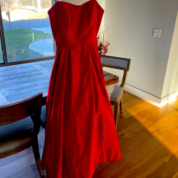 Betsy & Adam | Dresses | Rich Red Robin Prom Dress | Poshmark
